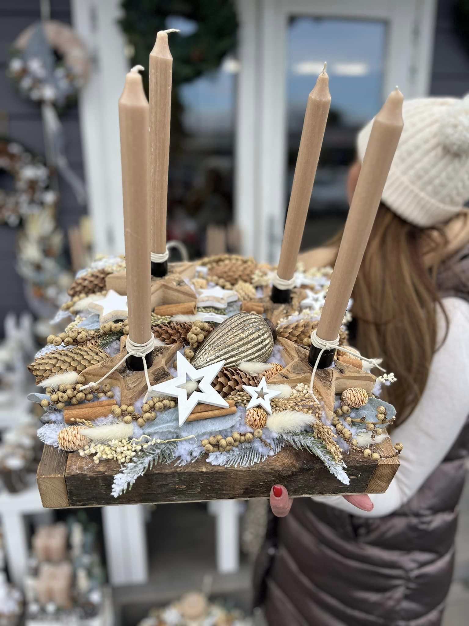 Tippek egy profitól az adventi koszorú elkészítéséhez: idén csillogás ...