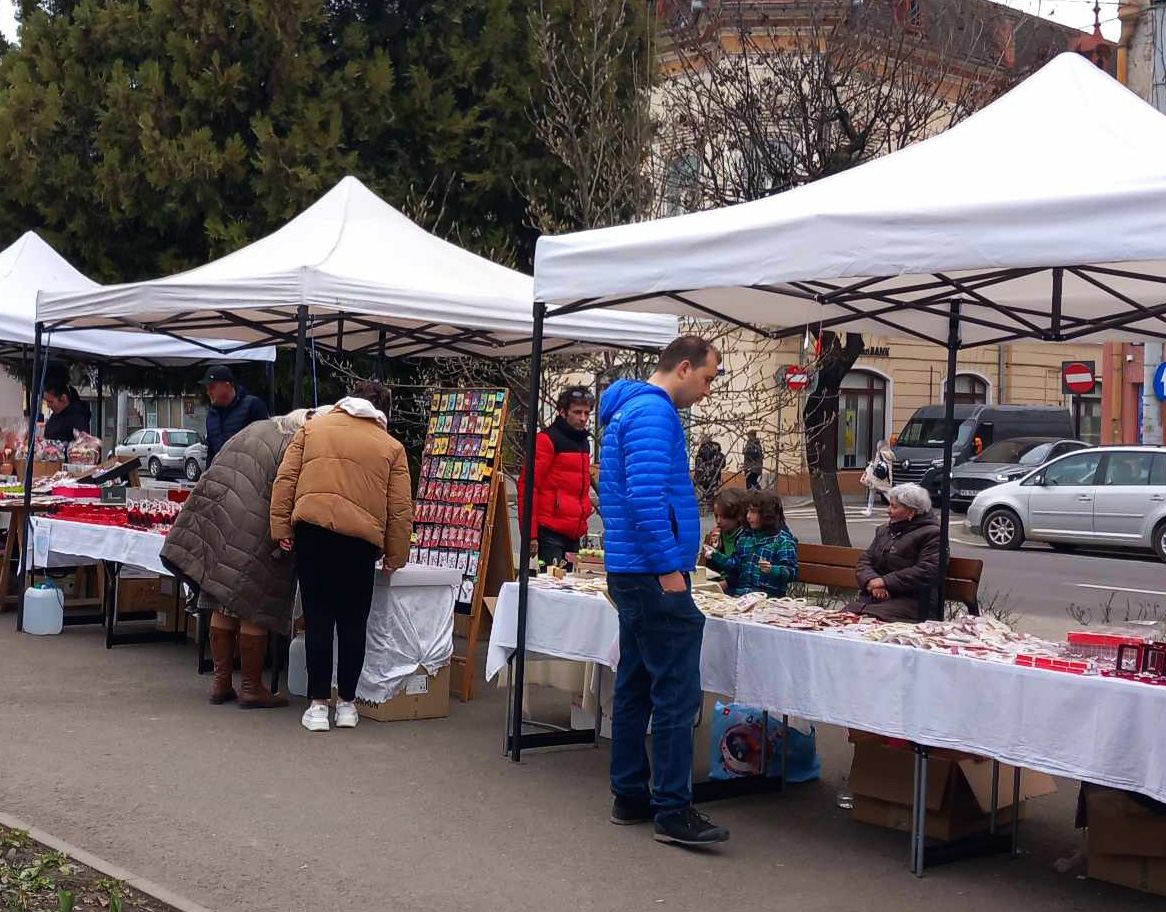 Egy balkáni tavaszköszöntő hagyomány gazdag múltja – a márciuska ...